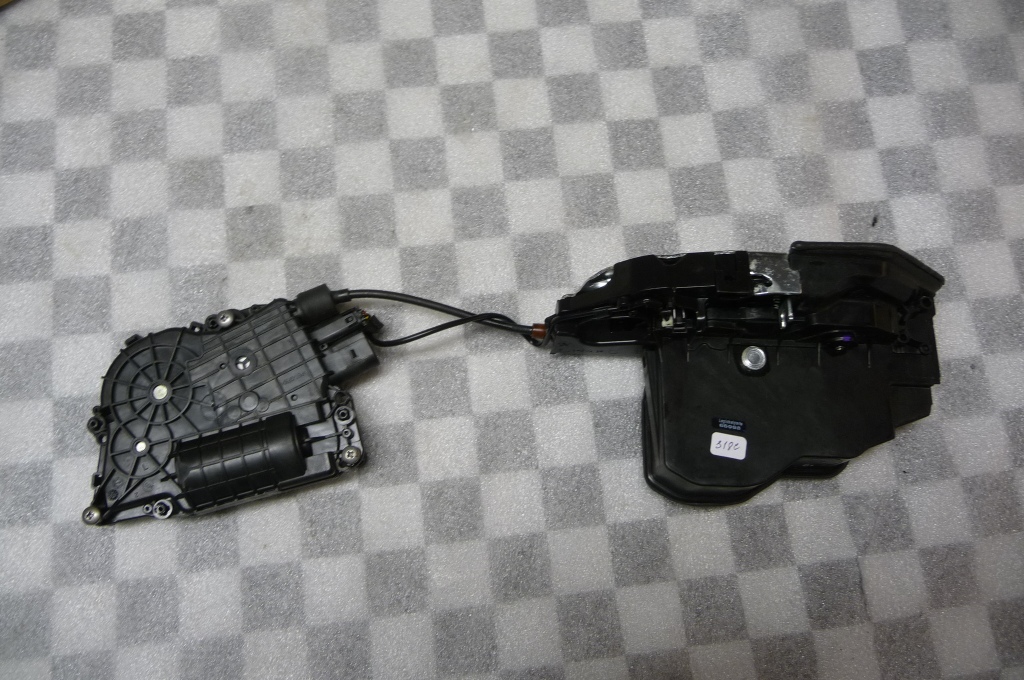 2009-2015 BMW F01 Rear Right Door Complete Lock Locking System ...