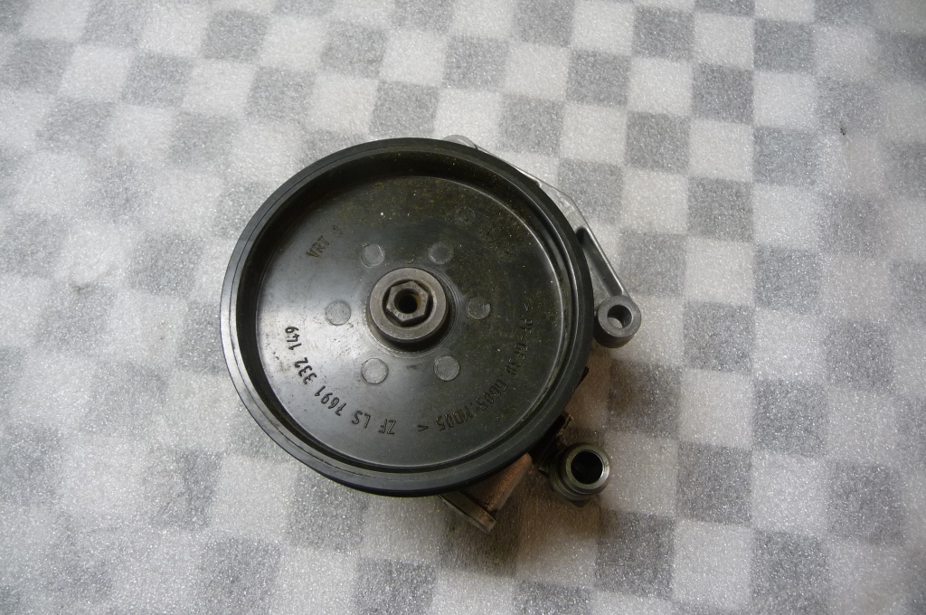 Mercedes Benz GLK Power Steering Pump A 0064662301 OEM OE | LA Global Parts
