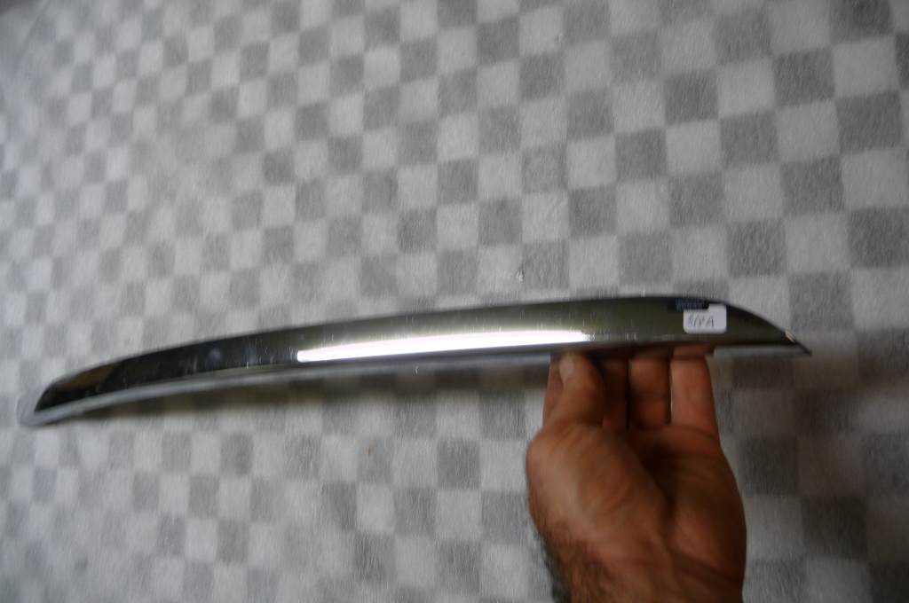 BMW 7 Series Front Bumper Left Moulding 51117197291 OEM OE | LA Global ...