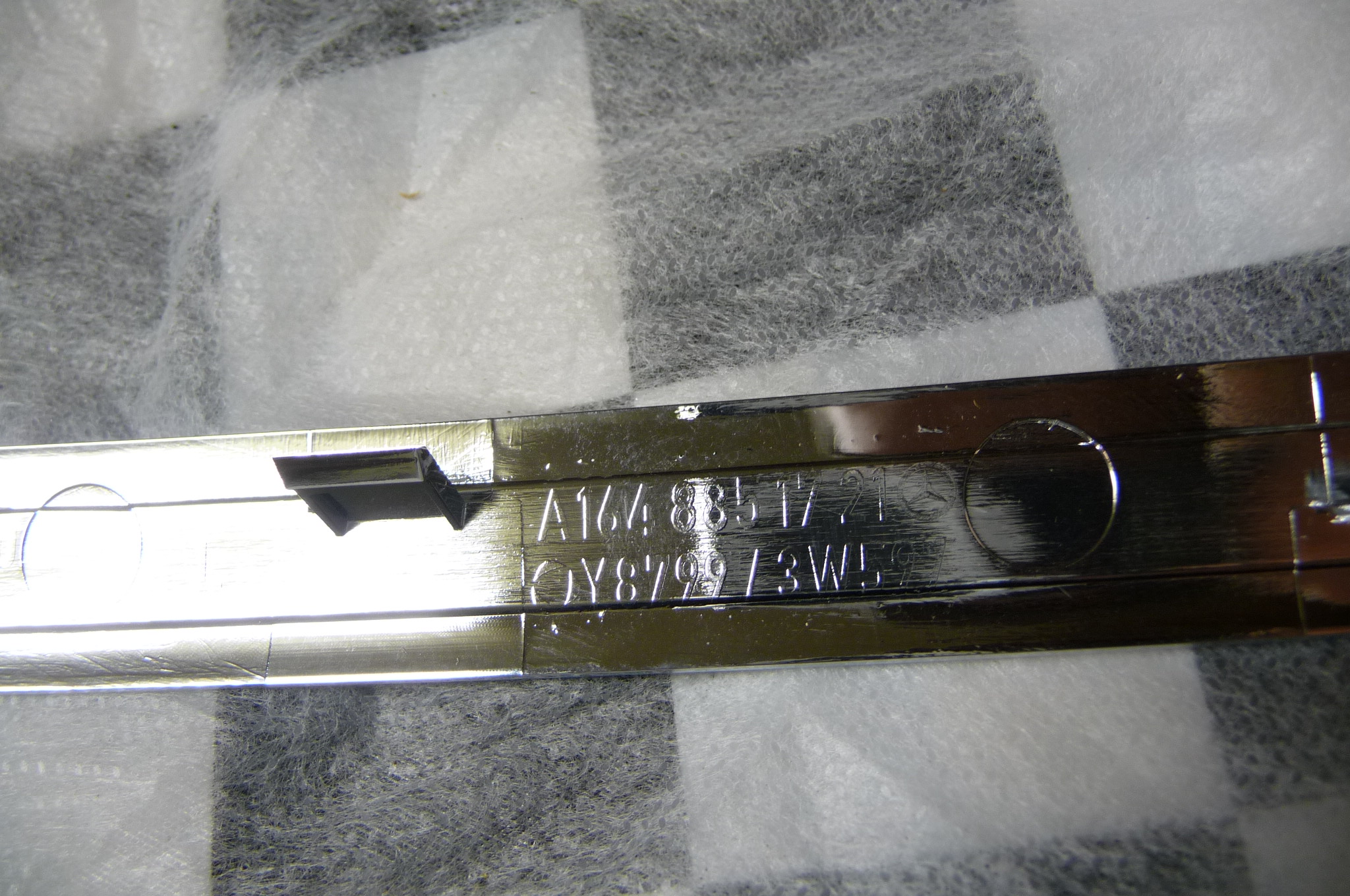 Mercedes Benz W164 Rear Bumper Left Driver side Moulding Trim ...
