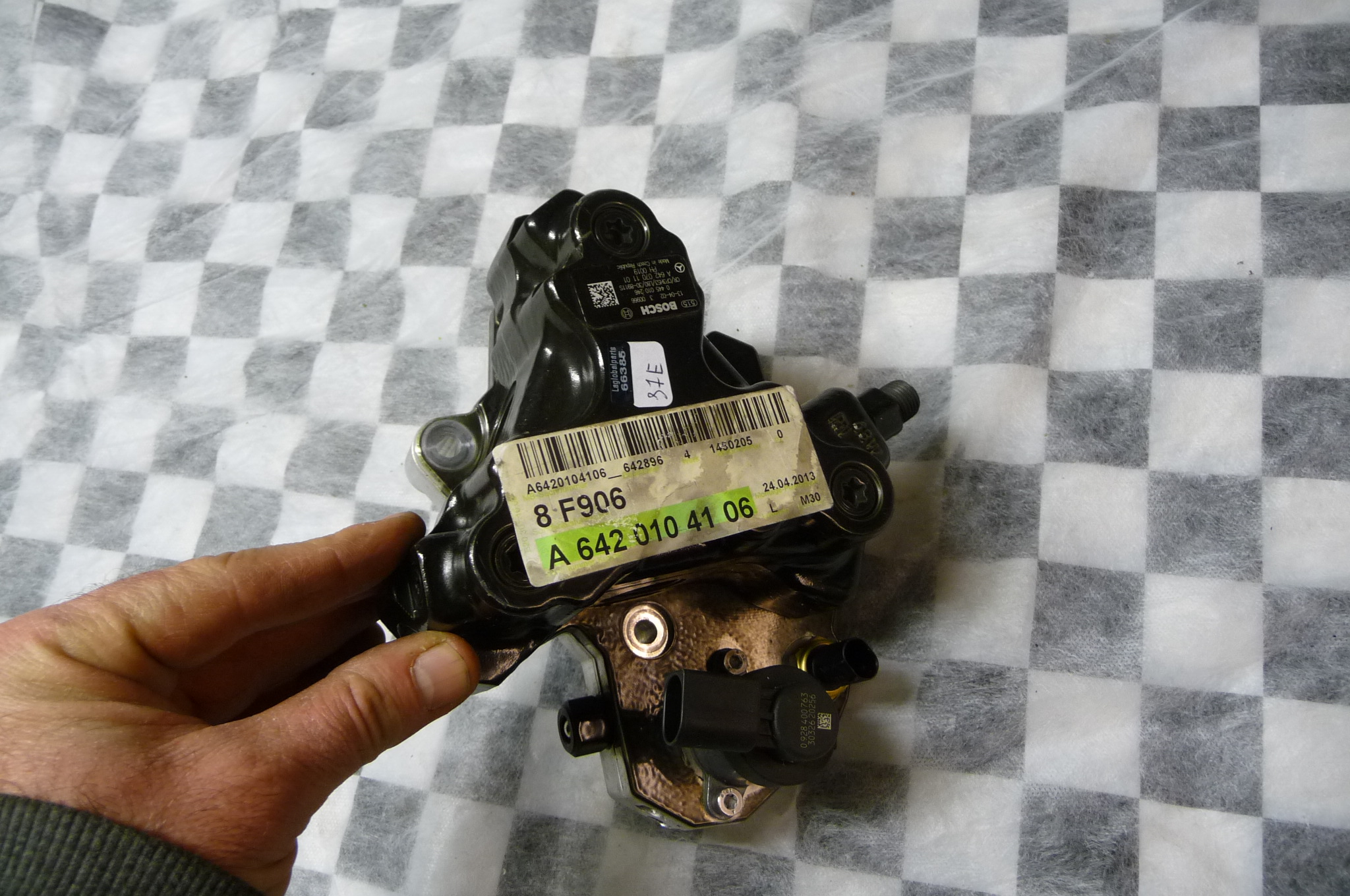 Mercedes Benz GL ML Fuel Injection High Pressure Pump A6420701301 OEM ...