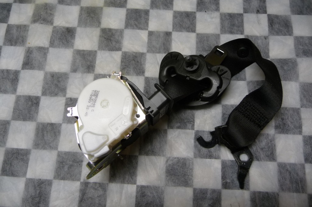 BMW 3 Series M3 Left Front Belt With Force Limiter Schwarz -NEW ...