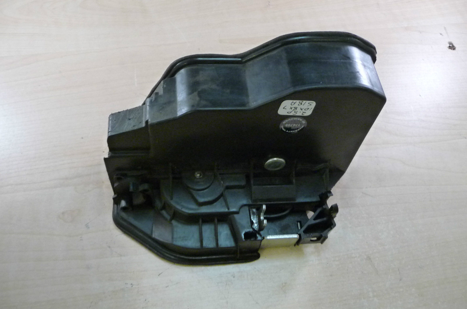 BMW 3 Series X3 Locking System Latch Right 51217318424 OEM OE | LA ...