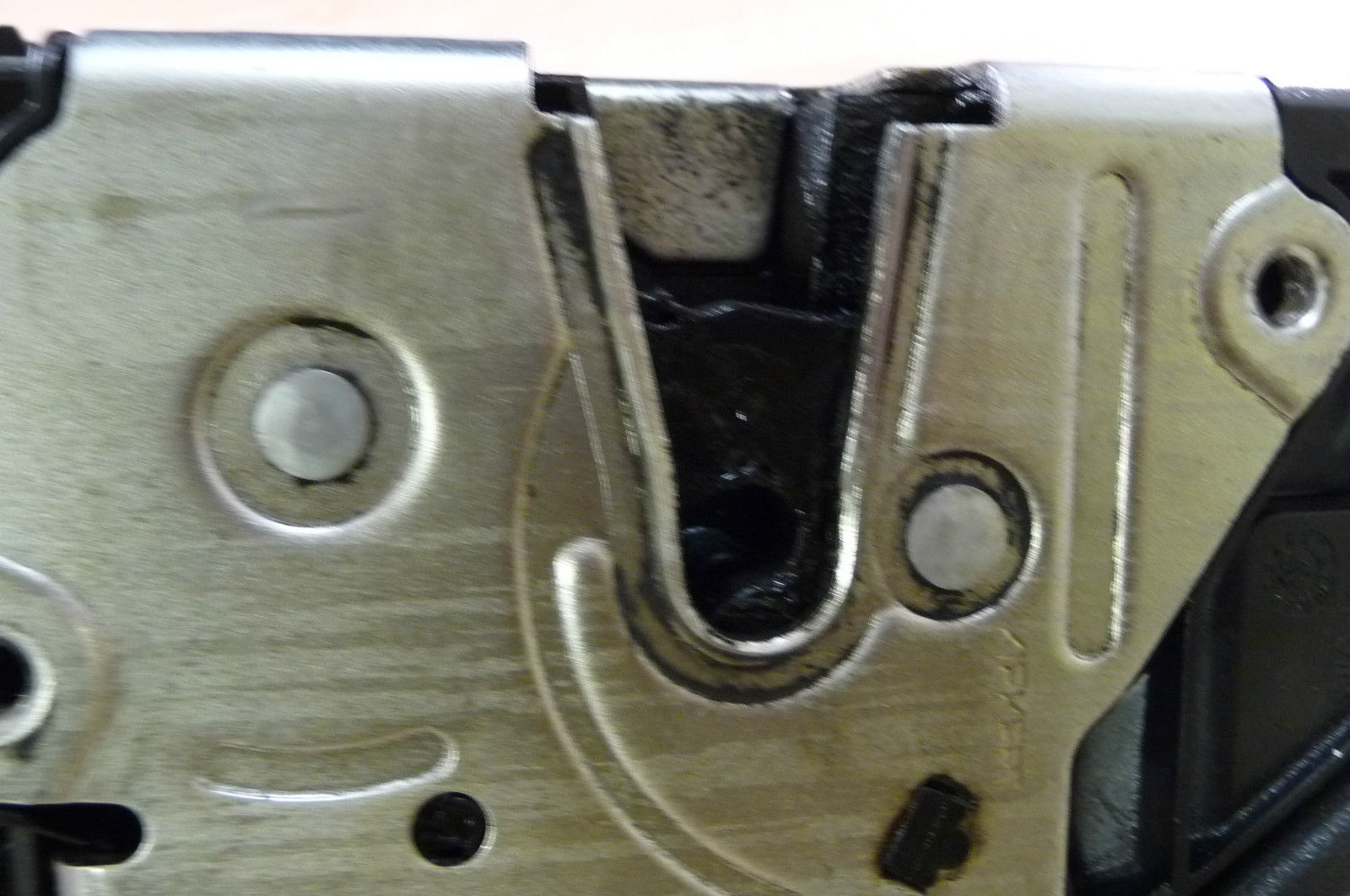 BMW 3 Series X3 Locking System Latch Right 51217318424 OEM OE | LA ...