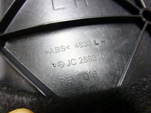 Mercedes Benz W164 ML Class Left Quarter Panel Cargo Storage Cover ...