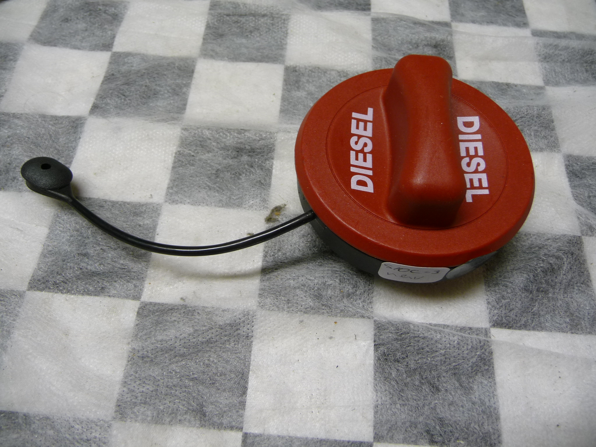 Mercedes Benz W211 E-Class Filler Cap "NEW" A2114700905 OEM OE | LA ...