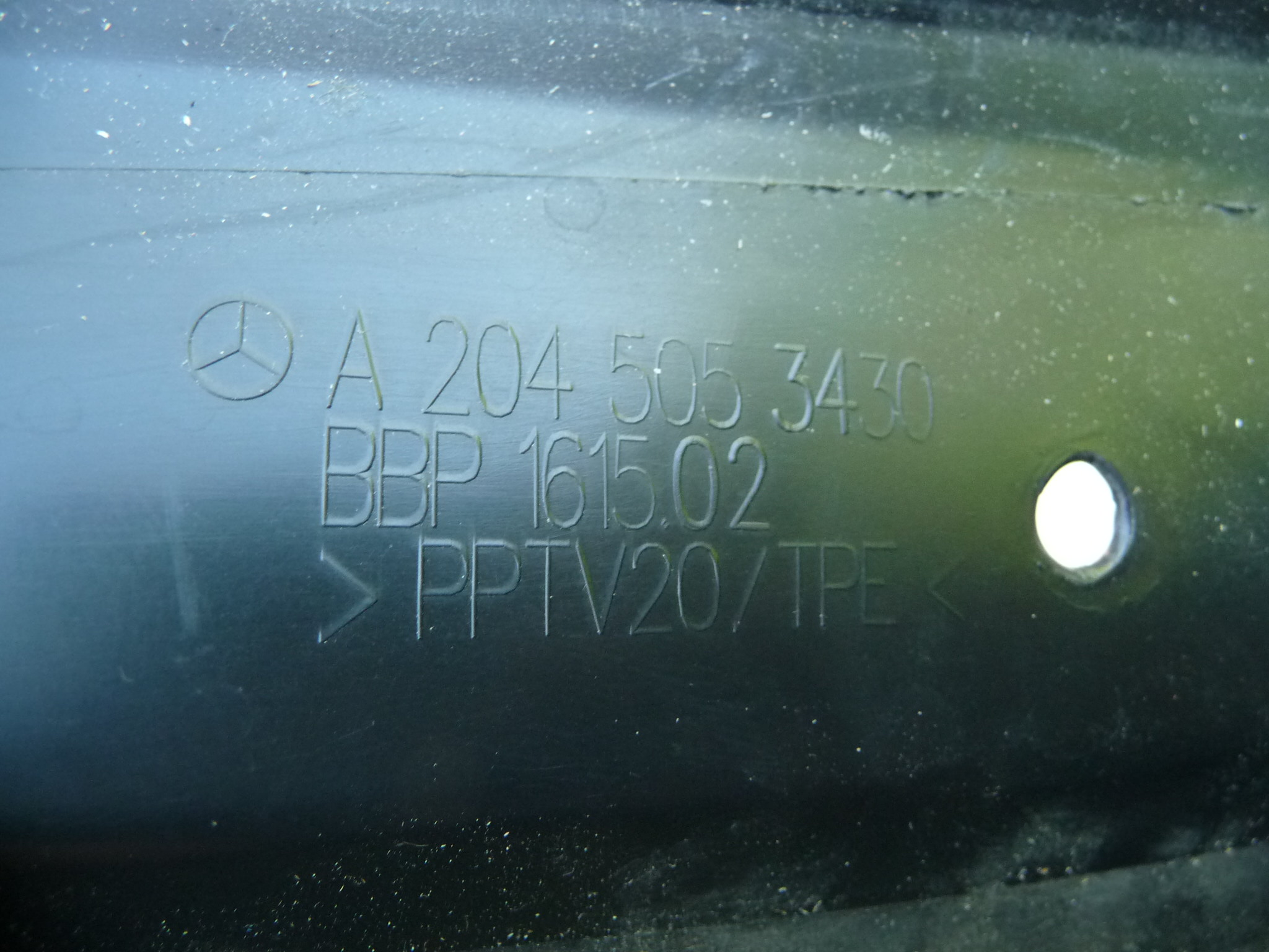 Mercedes Benz W204 C250 Front Radiator Lower Baffle 2045053430 OEM OE ...