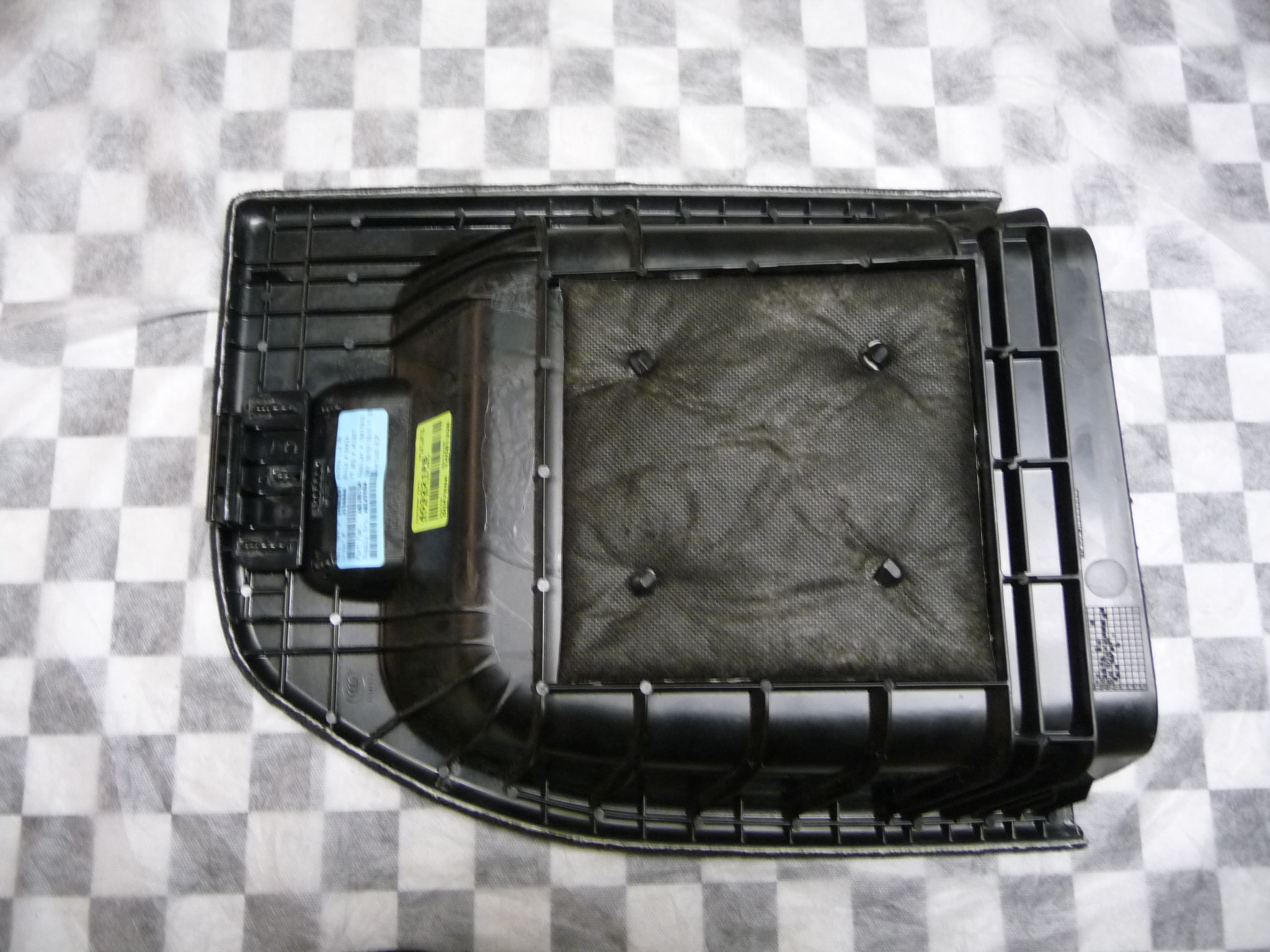 BMW X6 08-14 Interior Rear Right Trim 51477254038 OEM OE | LA Global Parts