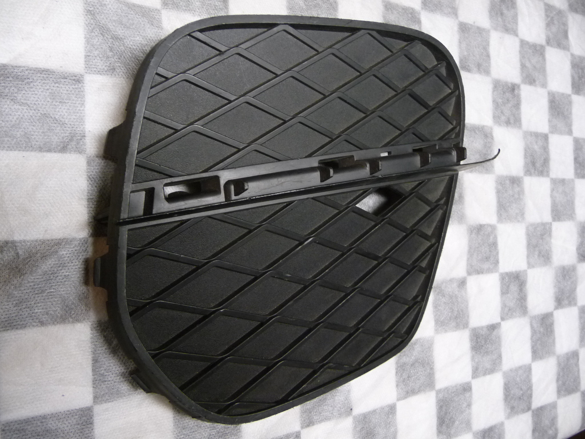 BMW X5 E70 Front Bumper Closed Grid Grille Right 51117222860 OEM OE ...