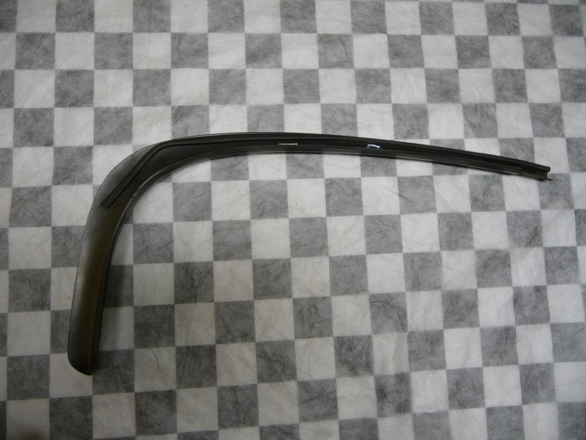 BMW 3 Series E90 Trim Strip Side Frame Left 51137117243 OEM OE | LA ...