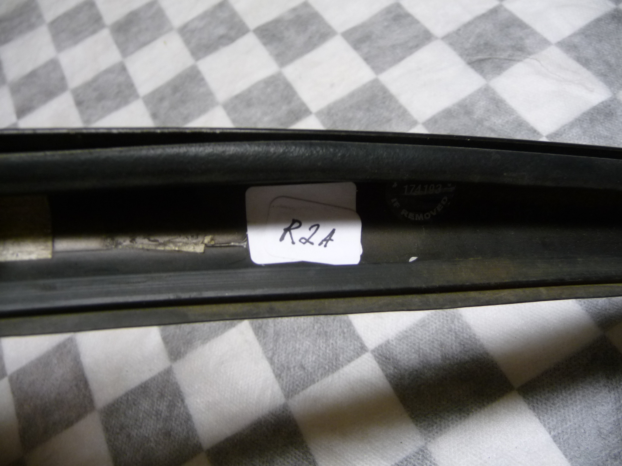BMW 3 Series E90 Trim Strip Side Frame Left 51137117243 OEM OE | LA ...