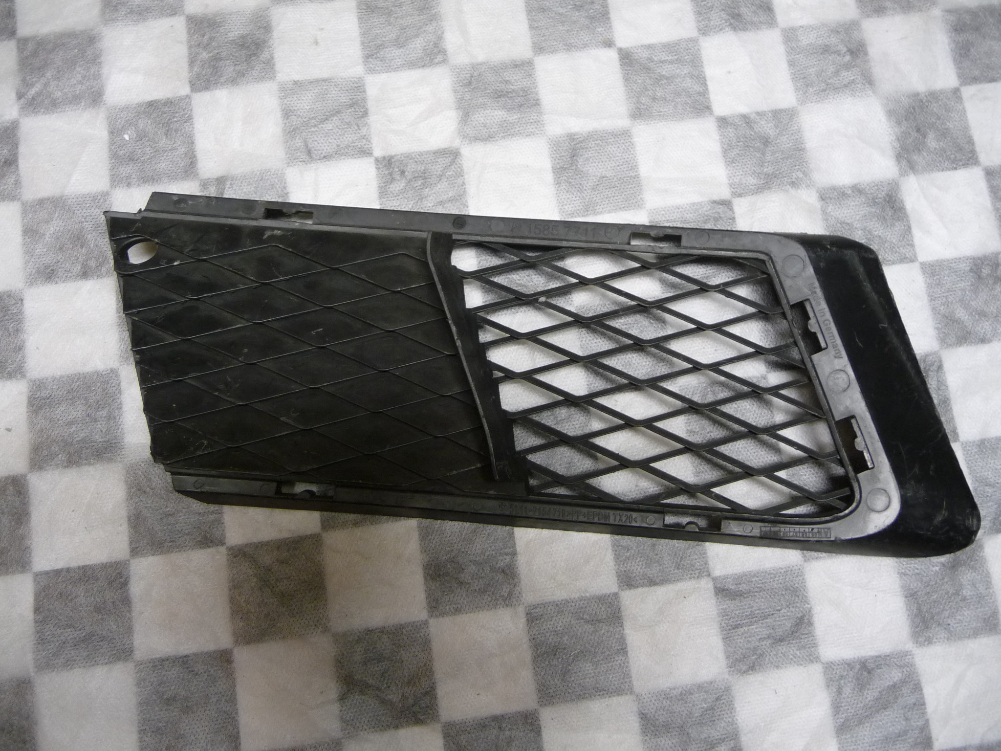BMW 3 Series E92 E93 Front Bumper Left Partially Open Grid 51117154719 ...