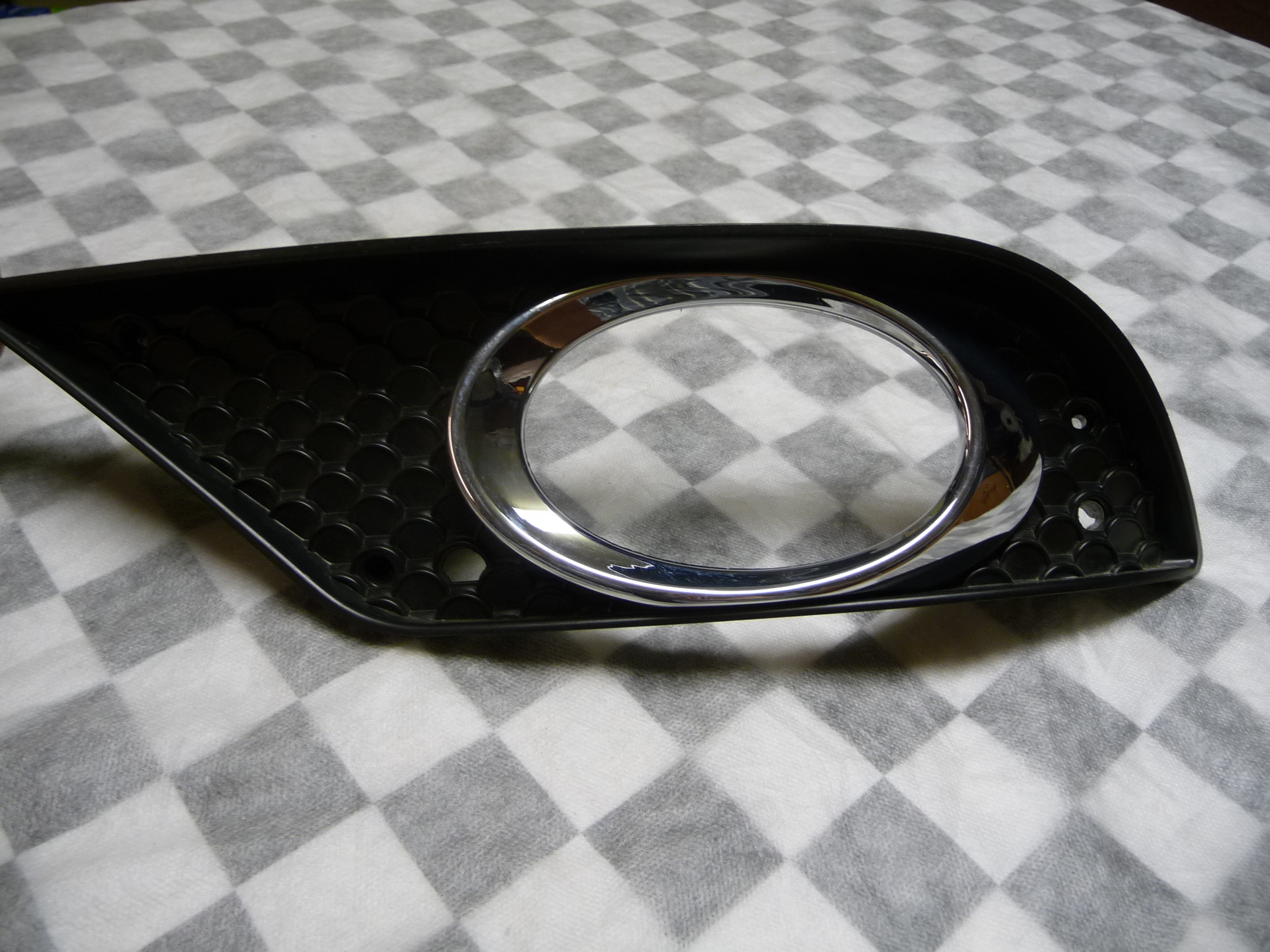 Mercedes Benz W211 E-Class Front Bumper Cover Grille Left A2118851553 ...