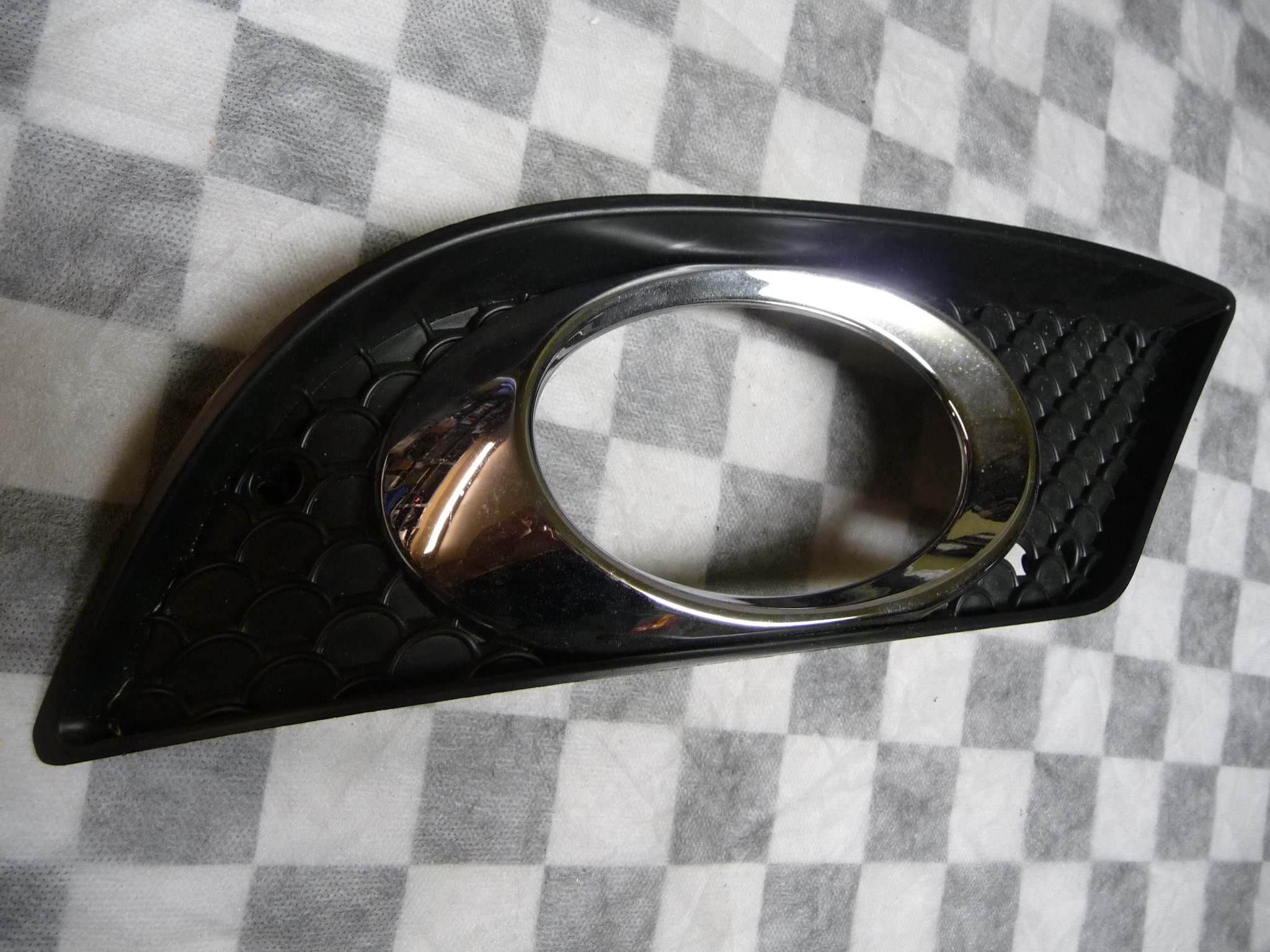 Mercedes Benz W211 E-Class Front Bumper Cover Grille Right A2118851653 ...