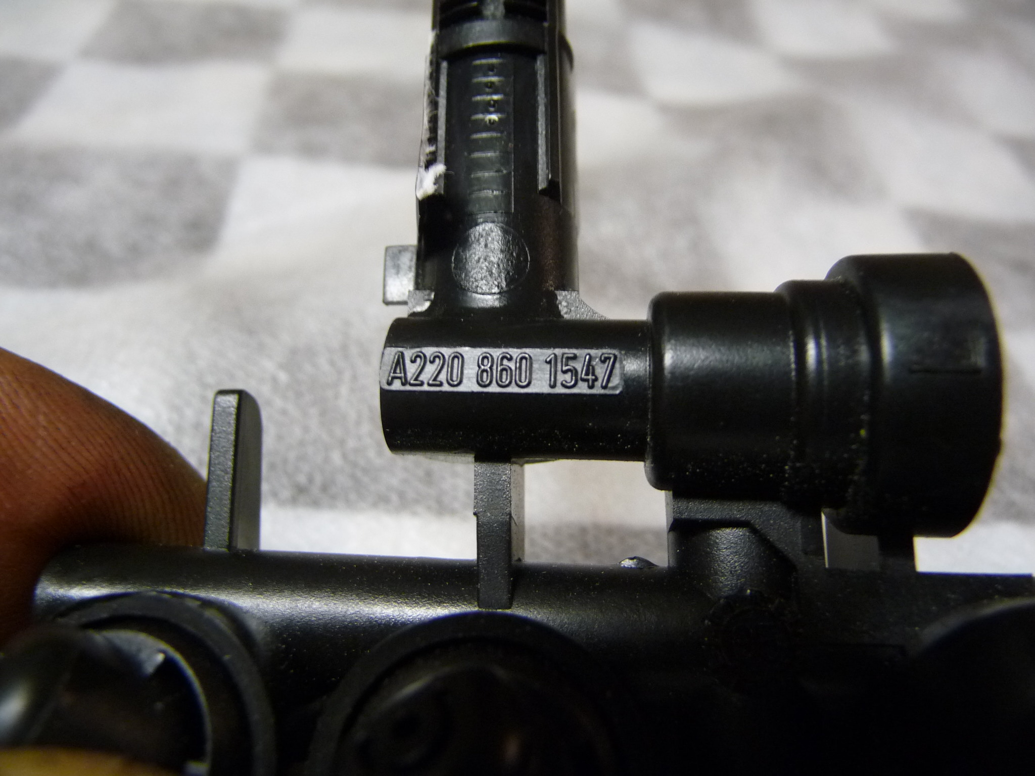 Mercedes Benz W220 S-Class Front Left Headlight Washer Nozzle ...