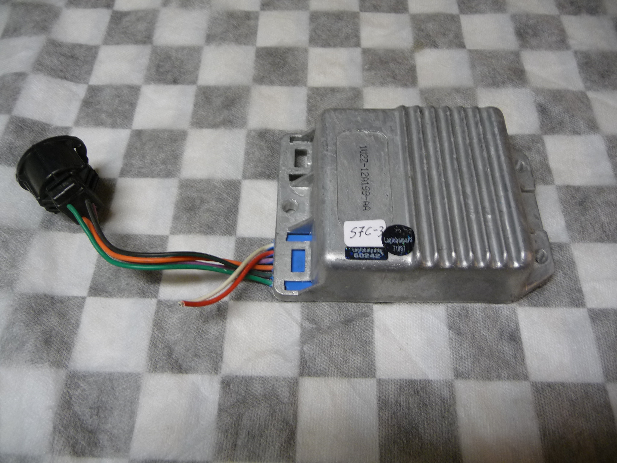Ford Bronco E-150 Econoline ECM Ignition Control Module 1U2Z-12A199-AA ...