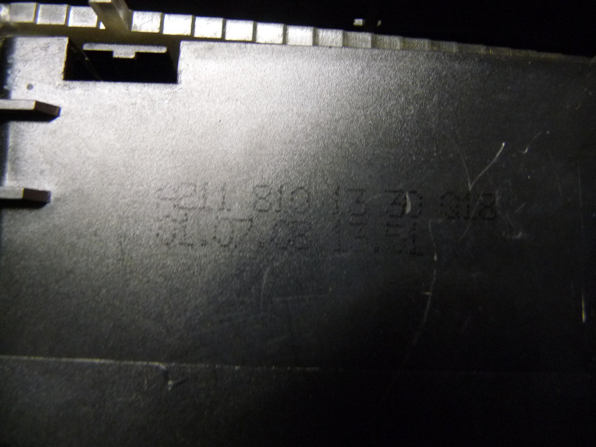 Mercedes Benz W211 E320 E350 E500 Center Console Ashtray A2118101330 OEM OE | LA Global Parts