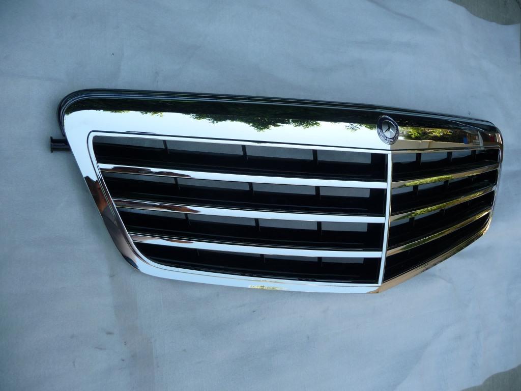 Mercedes Benz W212 E Class 4 Door Front Grille Grill Shell A2128800583 ...