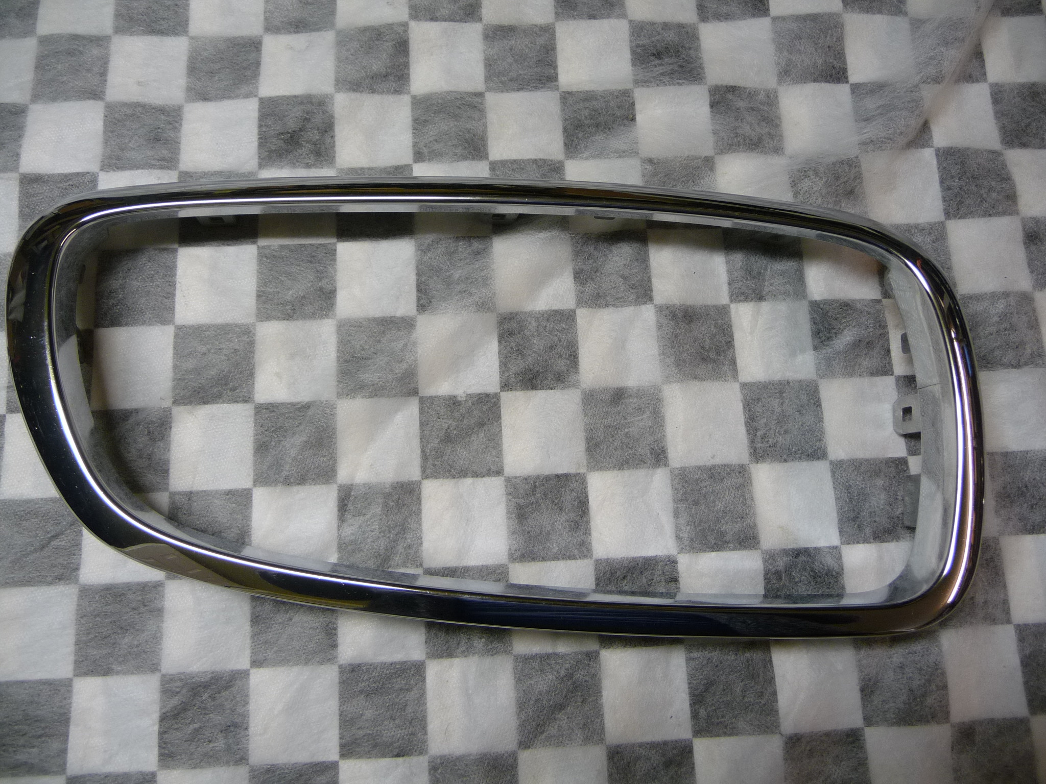 BMW 7 Series Front Right Passenger Side Grill Grille Trim Ring ...