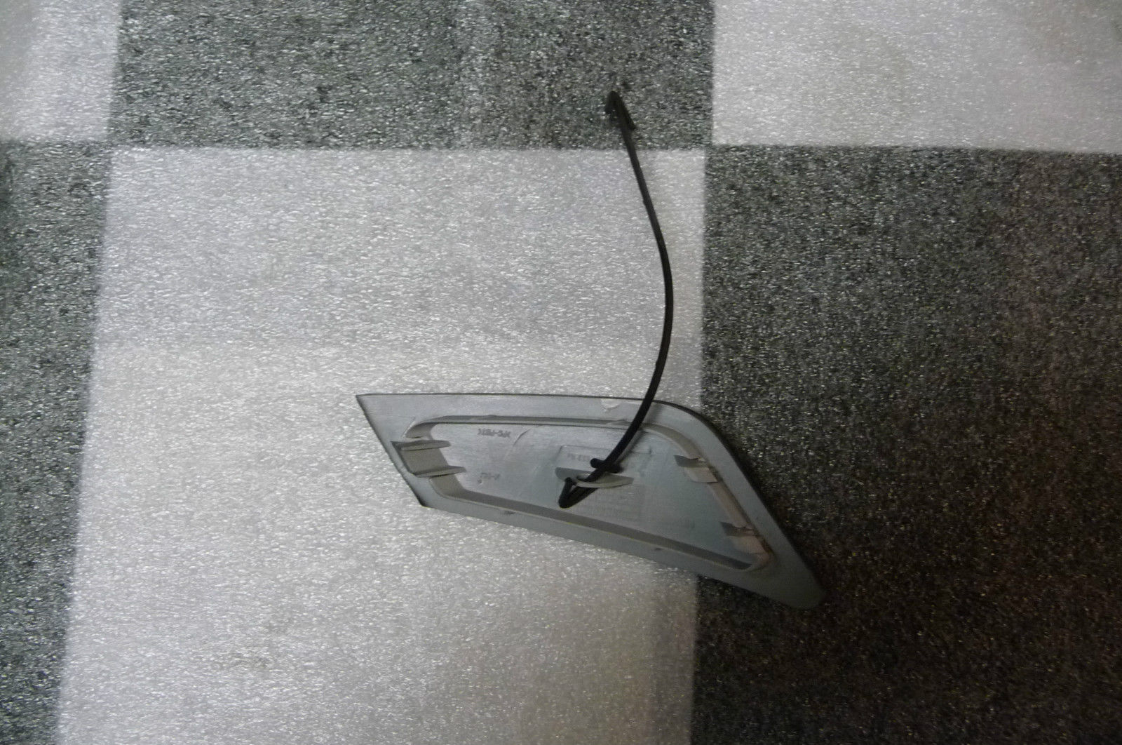 Mercedes Benz S-Class Front Bumper Right Screw Flap Cover 2218850622 ...