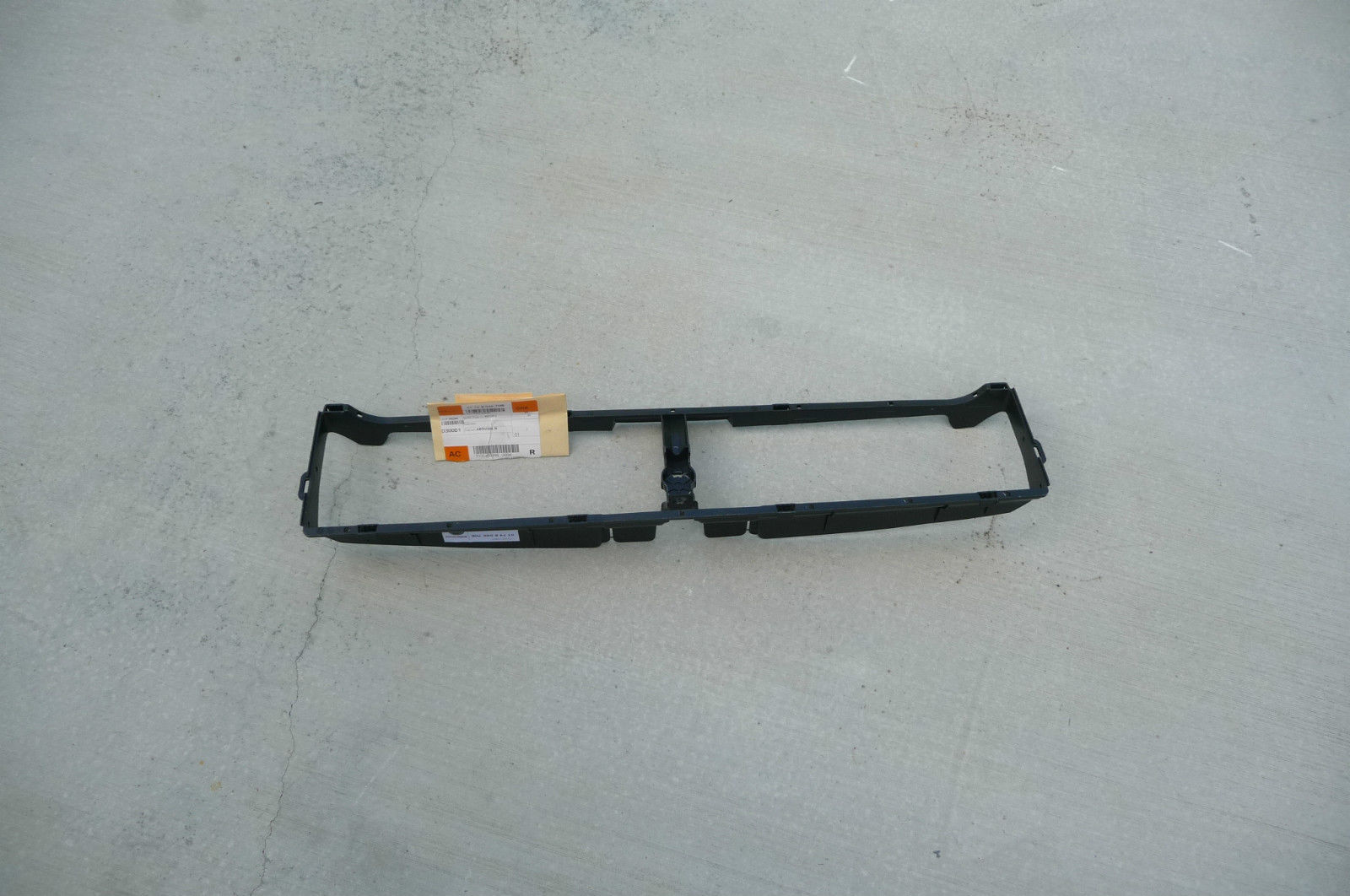 BMW 5 Series Air Duct Front Bottom 51748049708 OEM OE | LA Global Parts