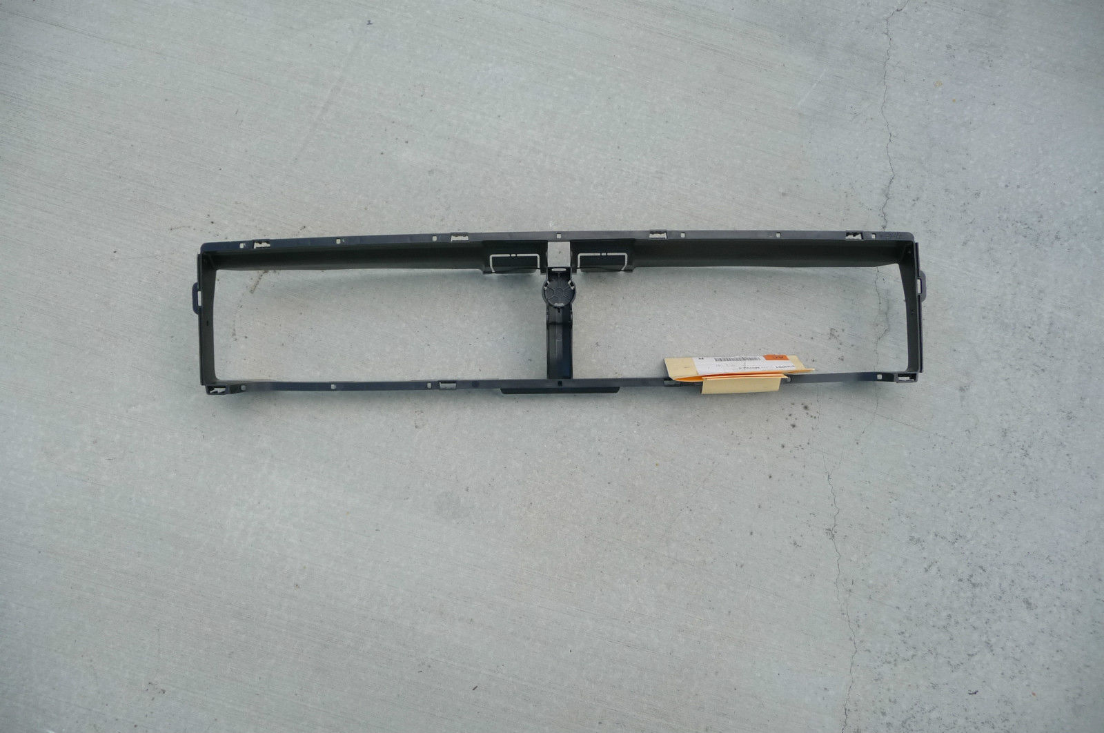 BMW 5 Series Air Duct Front Bottom 51748049708 OEM OE | LA Global Parts