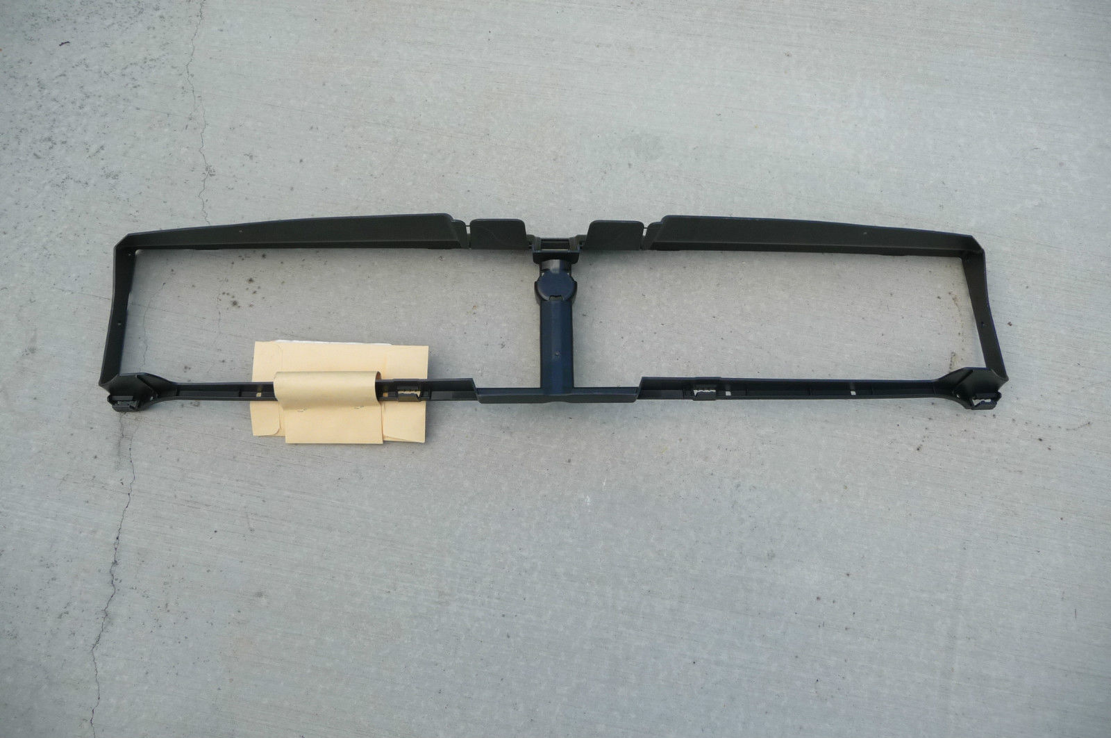 BMW 5 Series Air Duct Front Bottom 51748049708 OEM OE | LA Global Parts