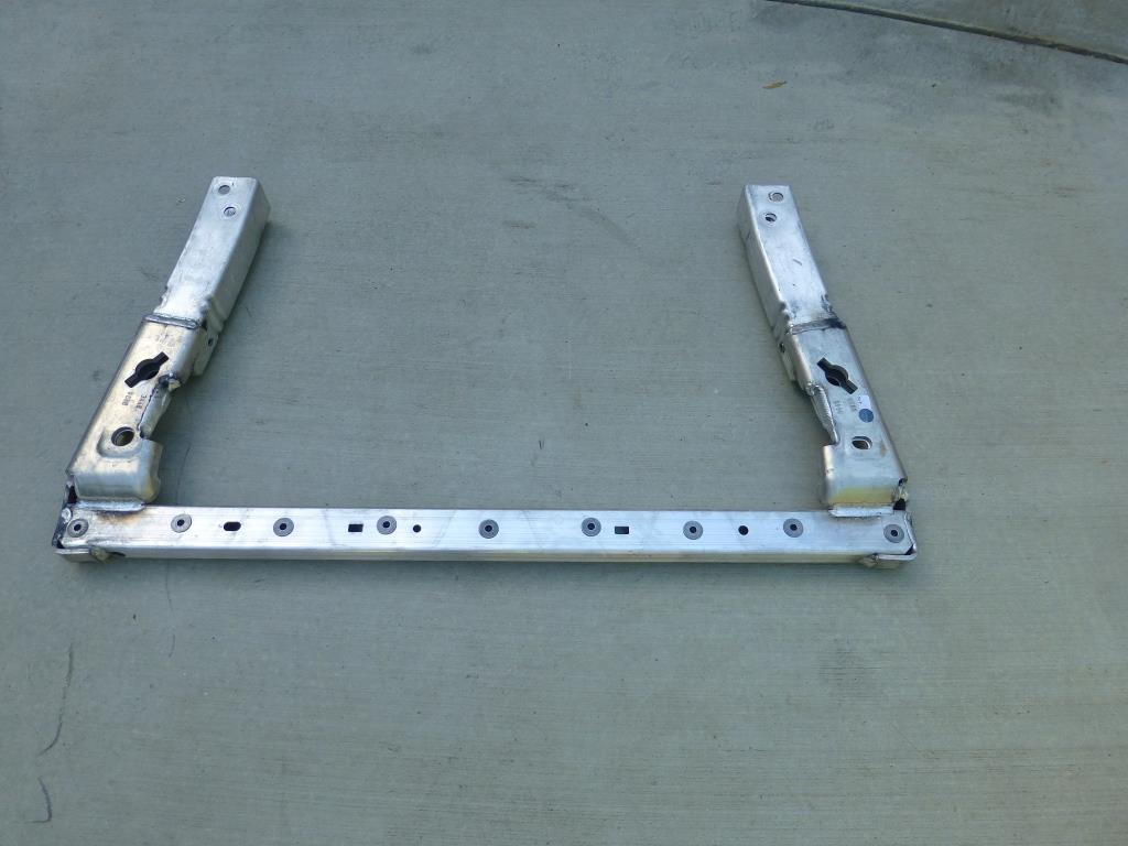 Maserati Ghibli Third Load Path Cross Member Support Frame 670009989 ...