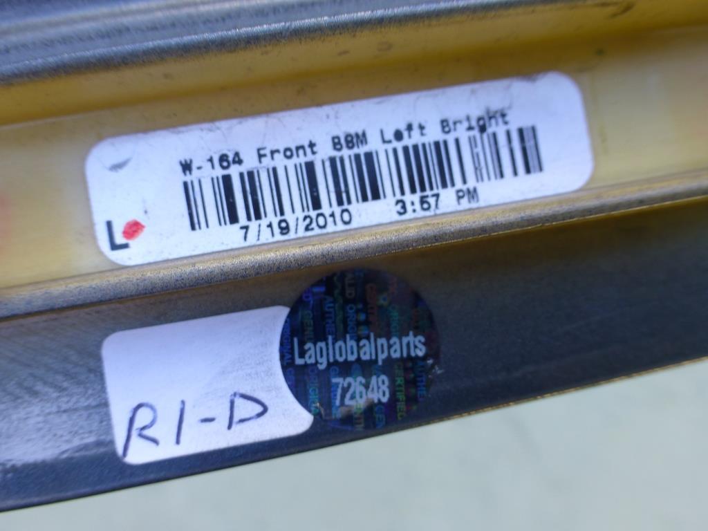 Mercedes Benz ML Class Front Left Driver Door Trim Molding A1646905162 ...