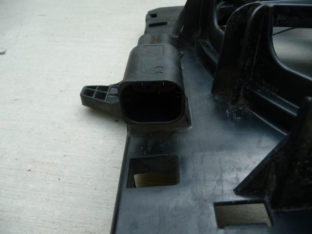 BMW 5 6 Series E60 E63 E64 Radiator Cooling Fan Assembly 17427534911 ...