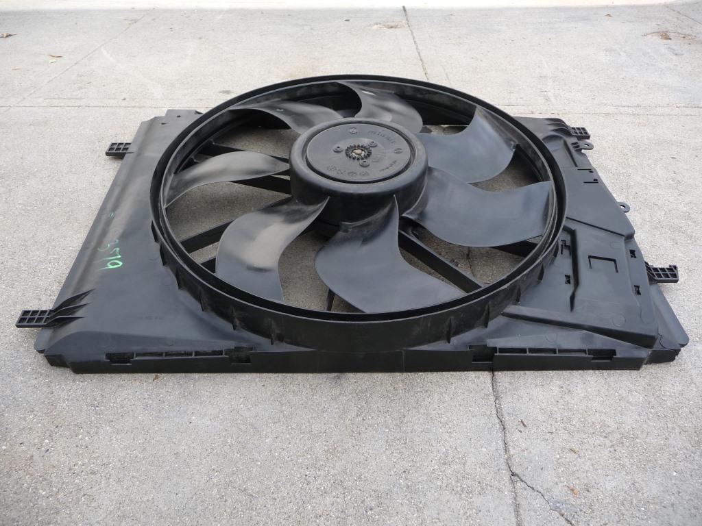 Mercedes Benz W204 C Class Radiator Cooling Fan Assembly A2049064702 ...
