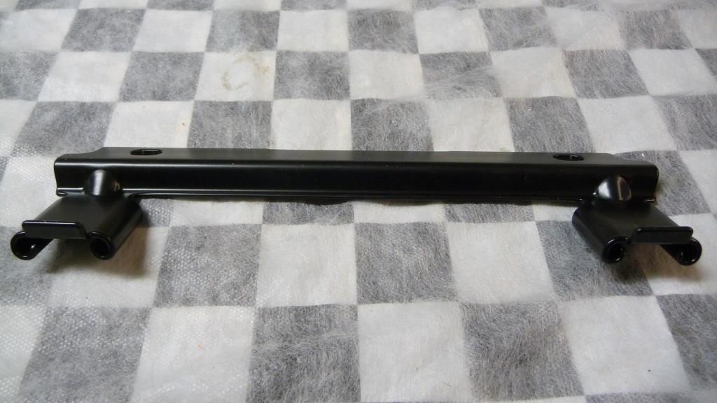 Mercedes Benz S Class Exhaust Muffler & Pipe Rear Bracket A2214920242 ...