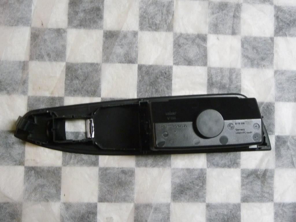 BMW 7 Series Rear Right Ashtray Finisher Black (worn out) 51427322870 ...