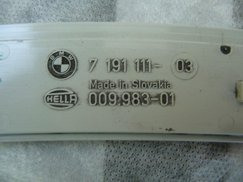 BMW 7 Series Front Left Driver Side Marker Reflector 63147191111 OEM A1 ...