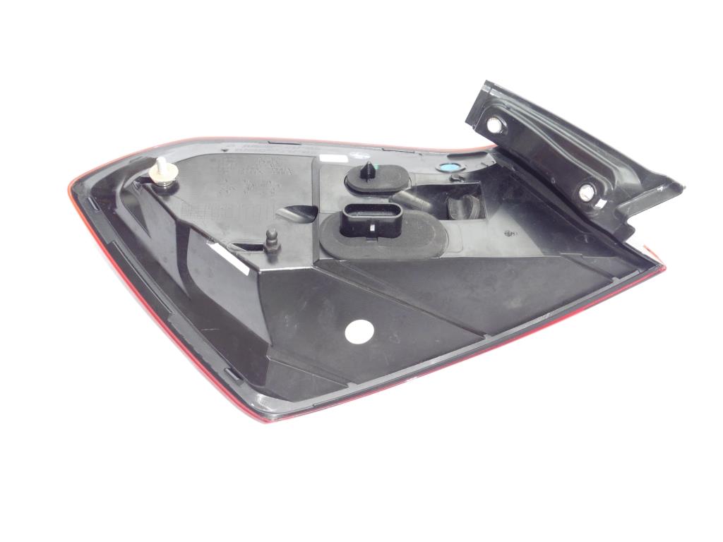 Maserati Ghibli Rear Right Passenger Side Tail Light Lamp 06700084810 ...