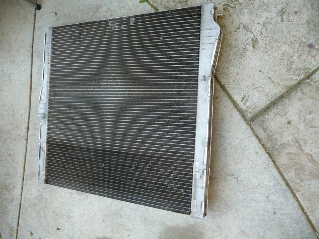 BMW X5 E70 Radiator Assembly 17117585036 OEM A1 | LA Global Parts