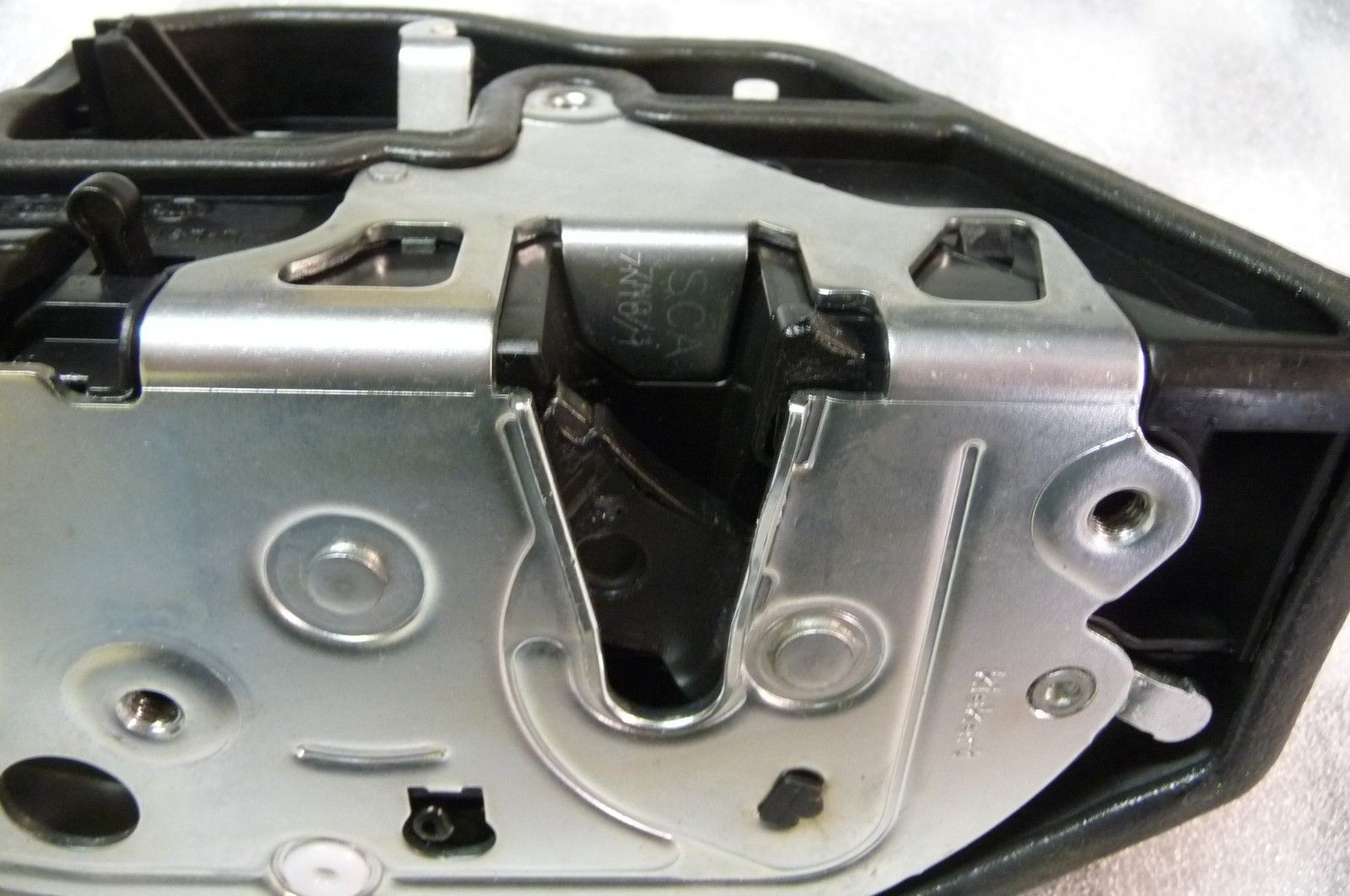 BMW 7 Series Rear Right Door Complete Lock Locking System 51227185688 ...