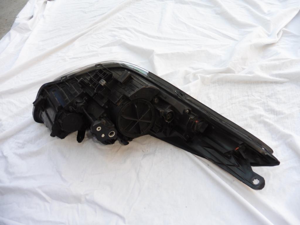 Hyundai Elantra Sedan Left Driver Side Headlight Halogen LED 92101 ...