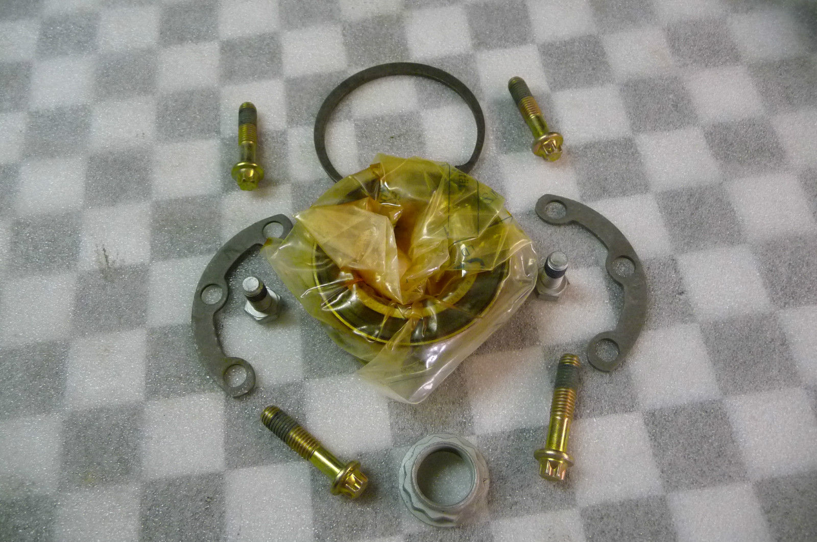Mercedes Benz Rear Axle Suspension Wheel Bearing Repair Kit **NEW** A ...