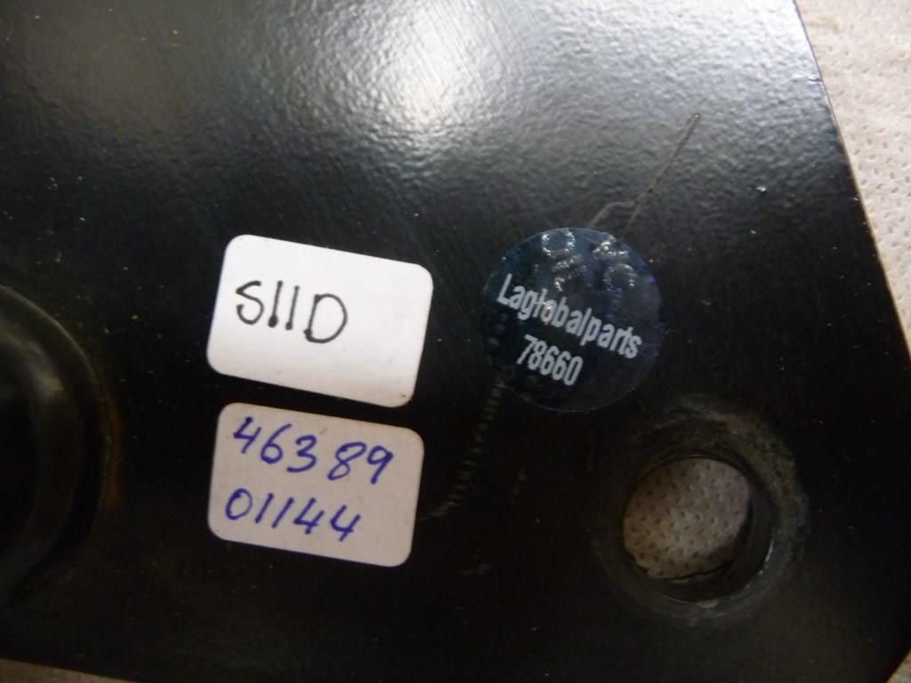 Mercedes Benz W463 G Class Spare Wheel Carrier 4638901144 OEM A1 | LA ...