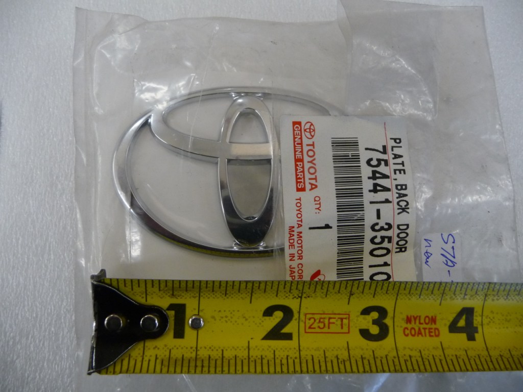 Toyota 4Runner Liftgate Hatch Emblem Badge Nameplate 75441-35010 OEM A1 ...