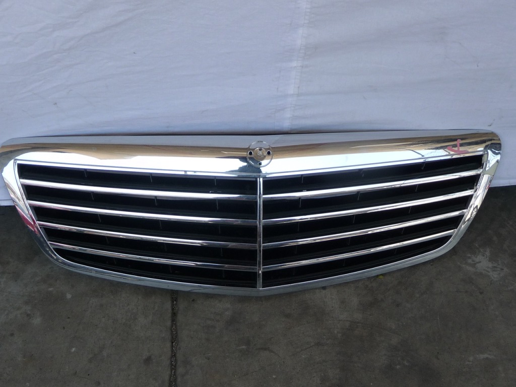 Mercedes Benz S Class W221 Radiator Grille Grill Shell 2218800083 ...