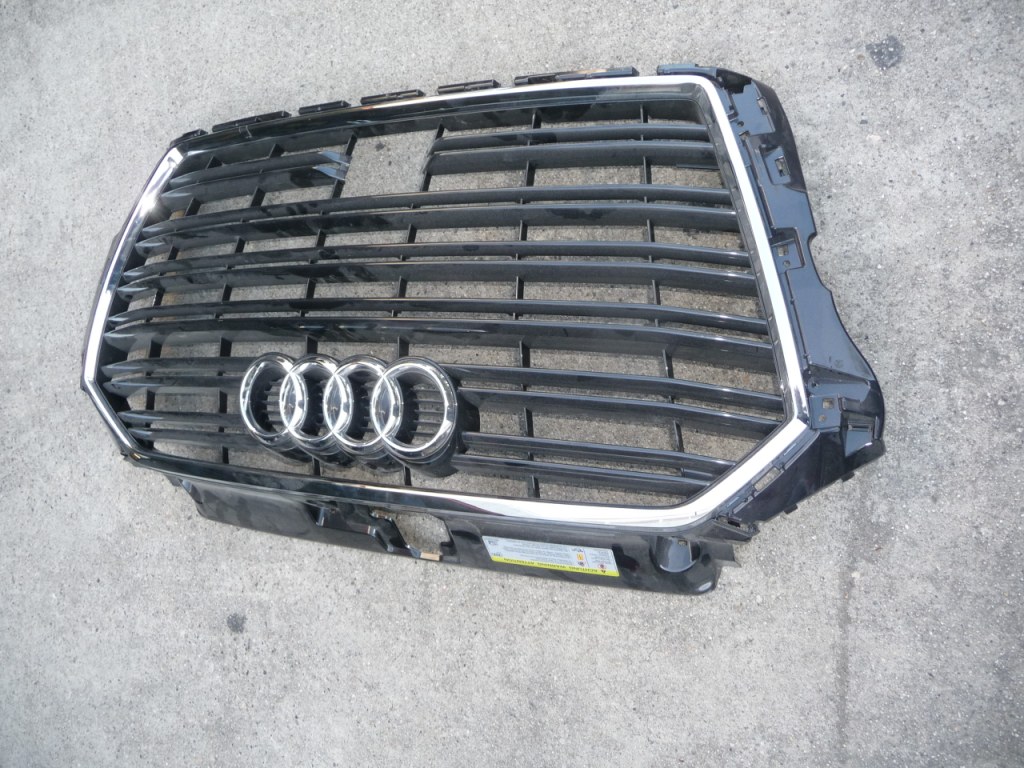 Audi A3 S3 Front Bumper Center Grille 8V5853651 OEM A1 | LA Global Parts