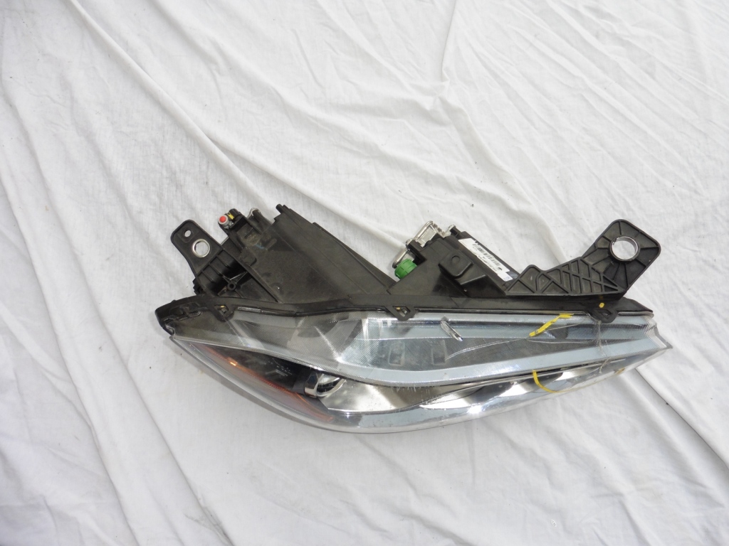 Maserati Ghibli Right Passenger LED Adaptive Headlight 670005473 OEM OE ...