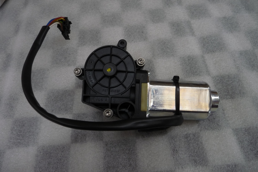 Mercedes Benz S Class Rear Right Door Electric Motor A2218203242 OEM A1 ...