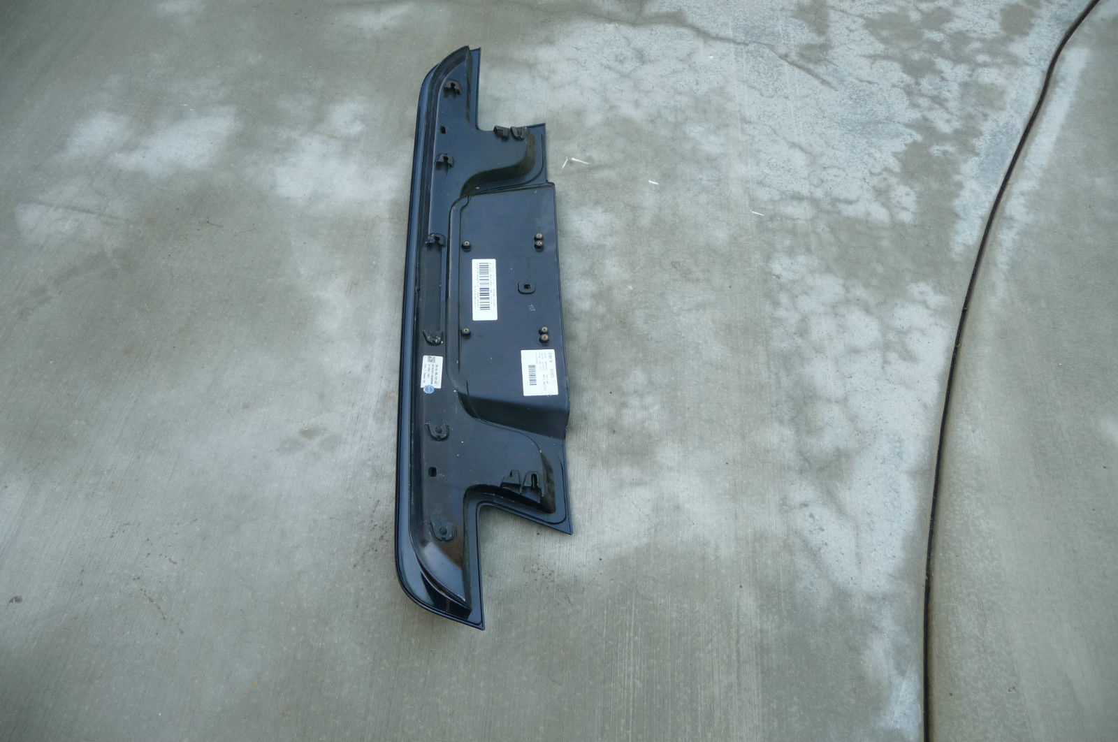 BMW 7 Series F01 Trunk Garnish Finisher Trunk Lid 51497205775 OEM OE ...
