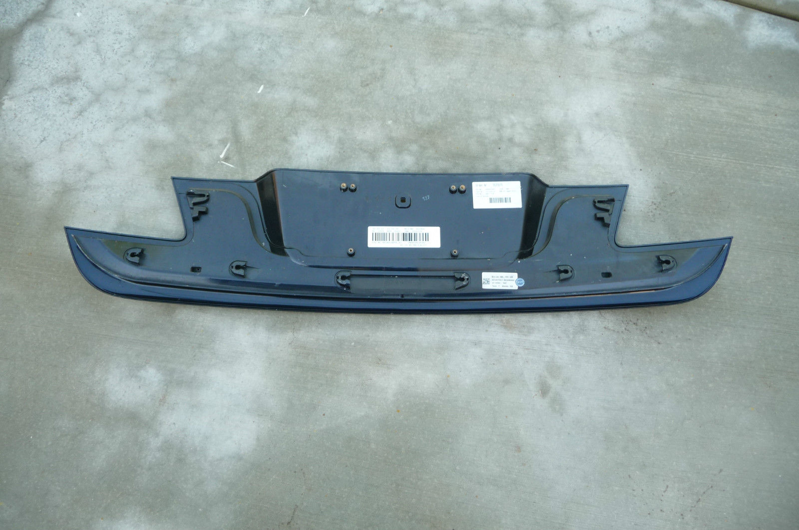 BMW 7 Series F01 Trunk Garnish Finisher Trunk Lid 51497205775 OEM OE ...