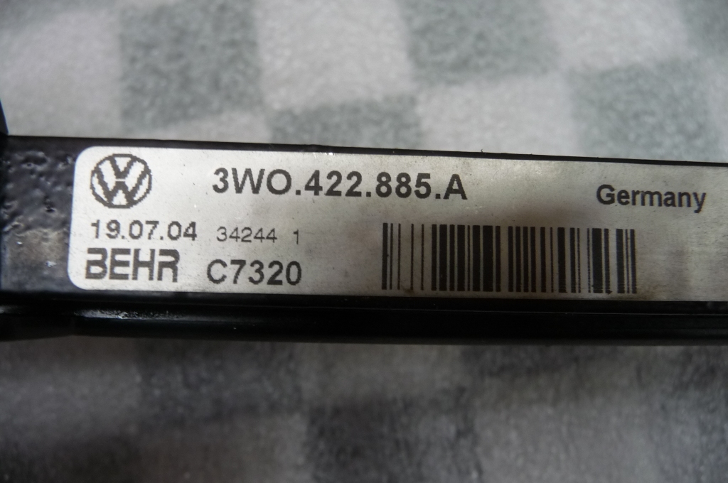 Bentley Continental GT GTC Power Steering Oil Cooler 3W0422885A OEM A1 ...