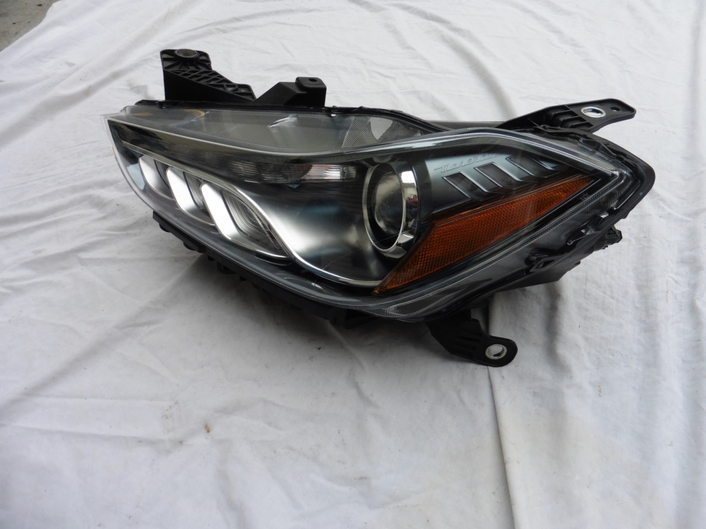 Maserati Ghibli Left Right Side Headlight Headlamp NON AFS 670005475 ...