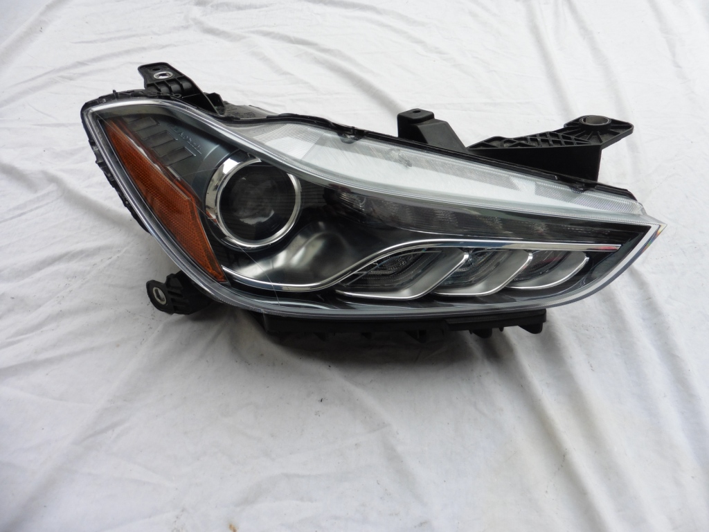 Maserati Ghibli Left Right Side Headlight Headlamp NON AFS 670005475 ...